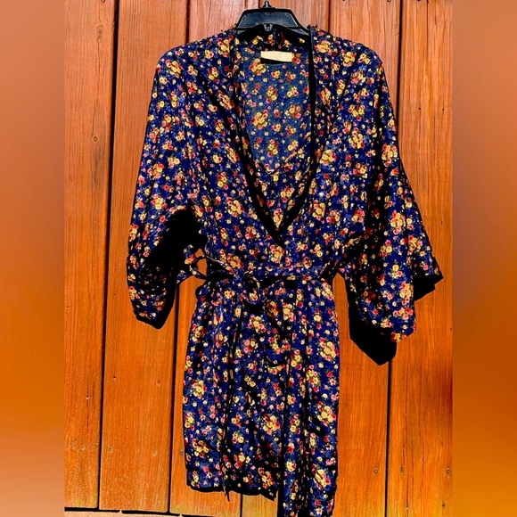 val mode lingerie | Intimates & Sleepwear | Val Mode Lingerie Set Robe ...